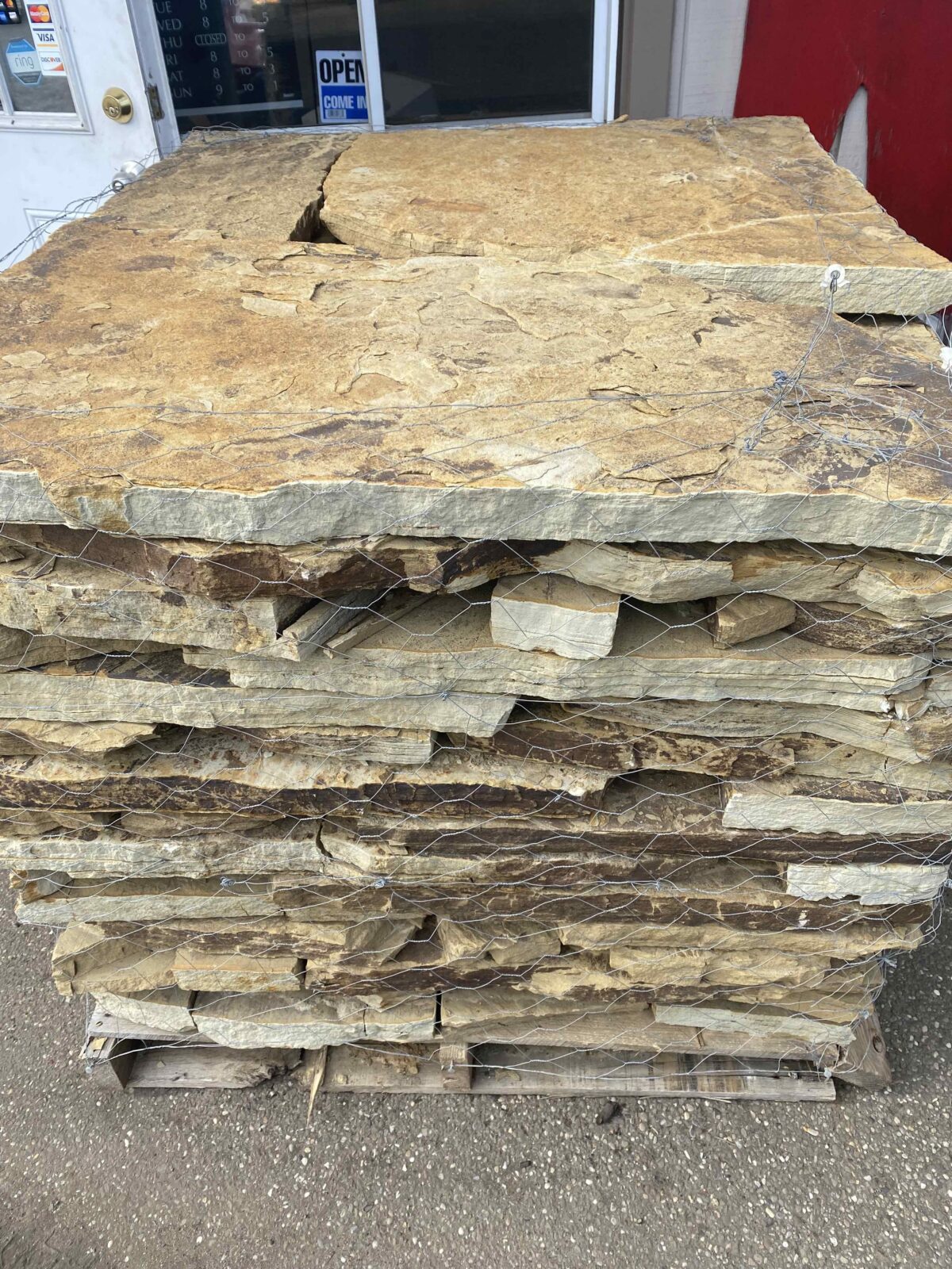 Tuscan Tan 2″ – Sold By Ton or Piece | Mr. Mulch